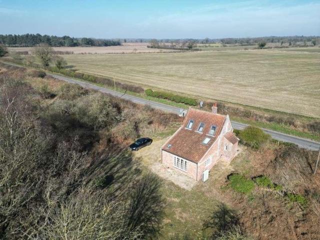 1 bed house for sale
