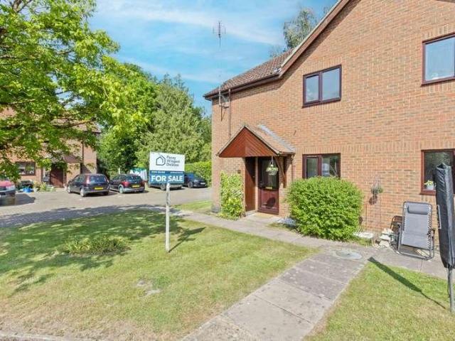 1 bed house for sale