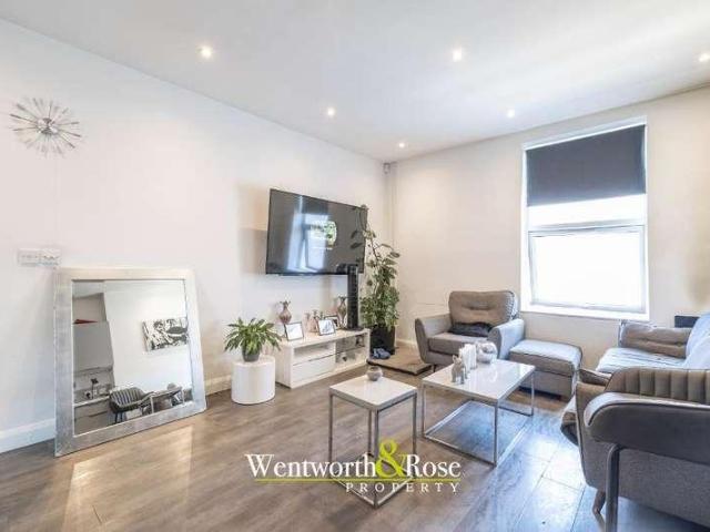 1 bed house for sale