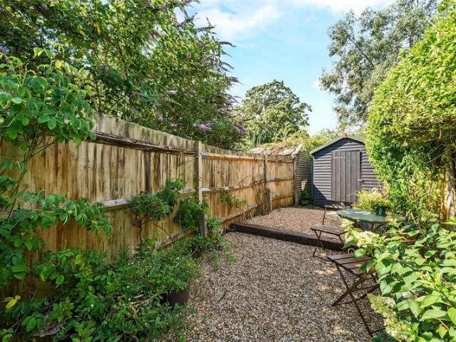 1 bed house for sale