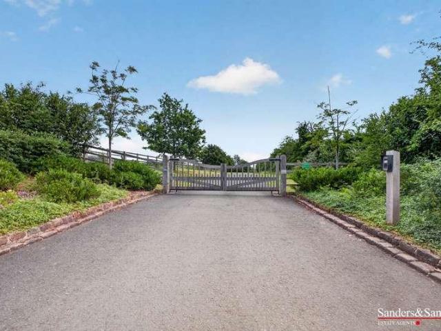 1 bed house for sale