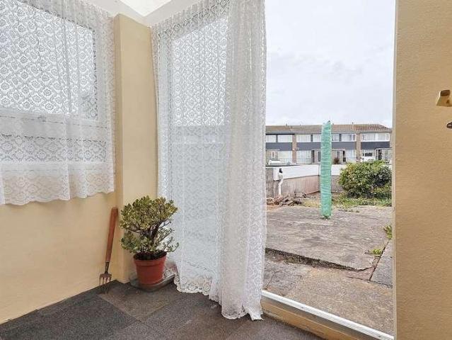 1 bed house for sale