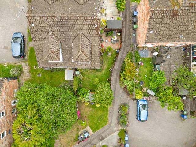 1 bed house for sale