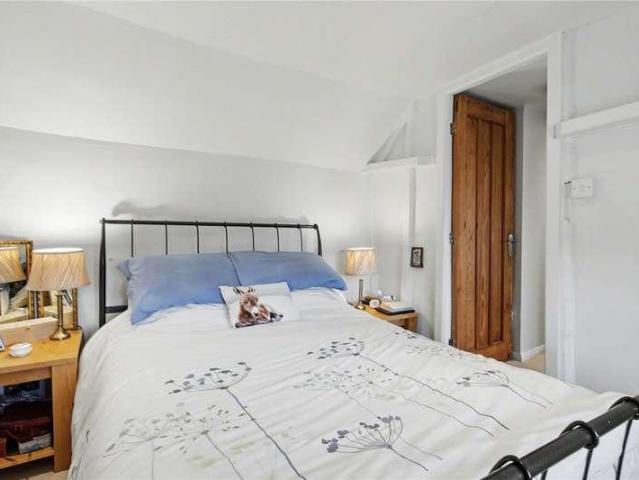 1 bed house for sale