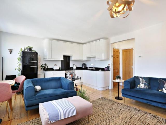 1 bed house for sale