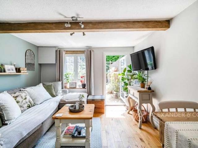 1 bed house for sale