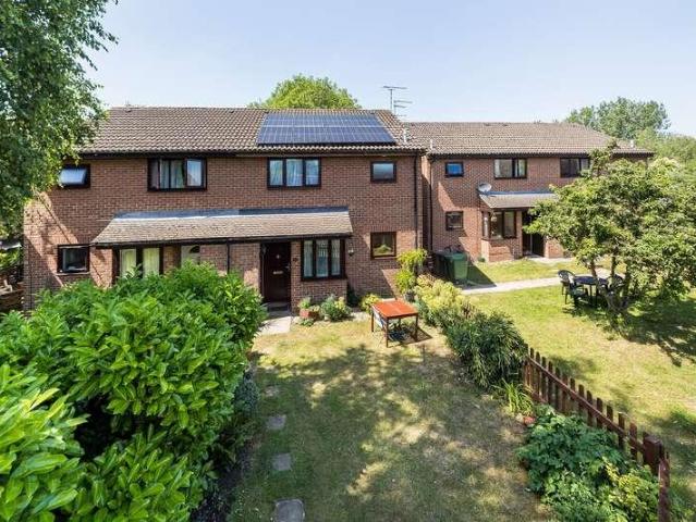 1 bed house for sale