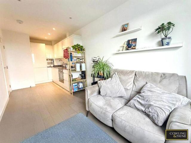 1 bed house for sale