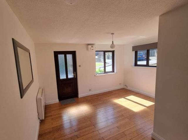 1 bed house for sale