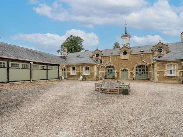 1 bed house for sale