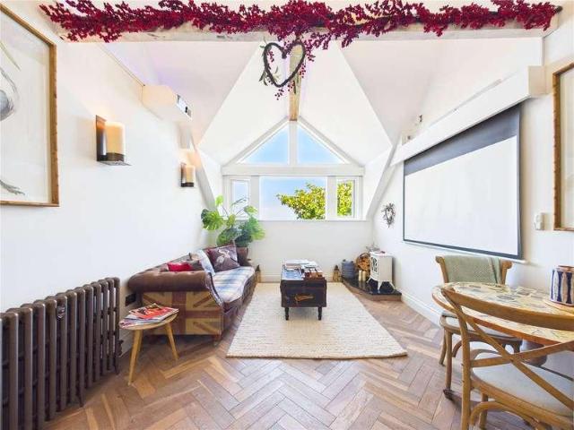 1 bed house for sale