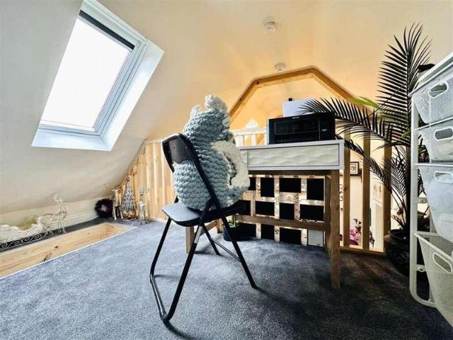 1 bed house for sale