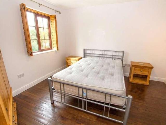 1 bed house for sale