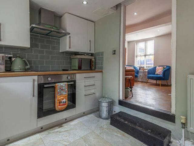 1 bed house for sale