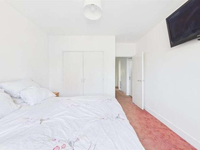 1 bed house for sale