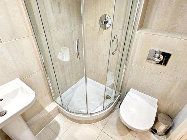 1 bed house for sale