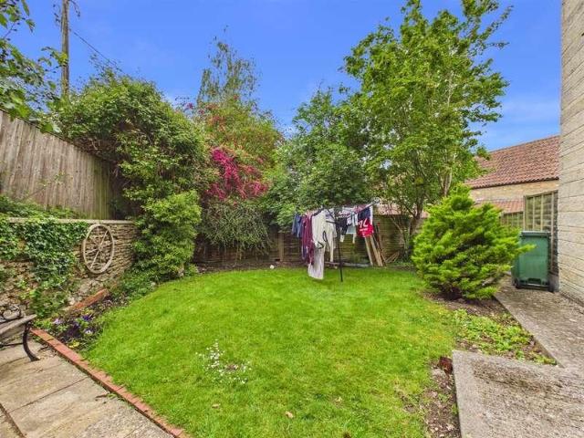1 bed house for sale