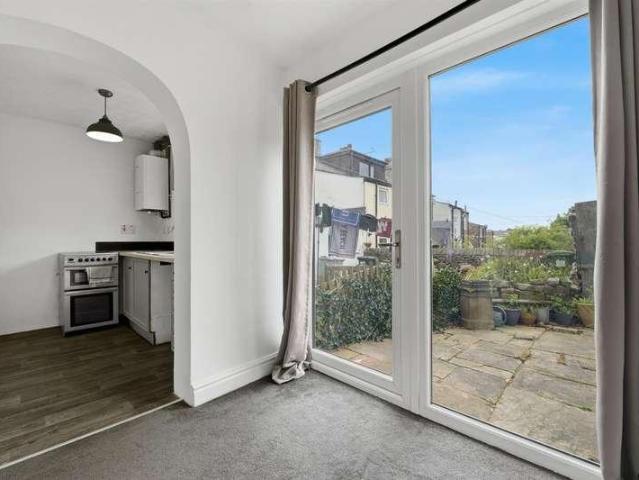 1 bed house for sale
