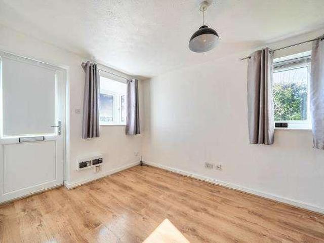 1 bed house for sale