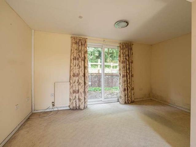 1 bed house for sale