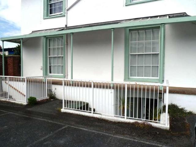 1 bed house for sale