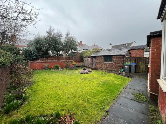 1 bed house for sale