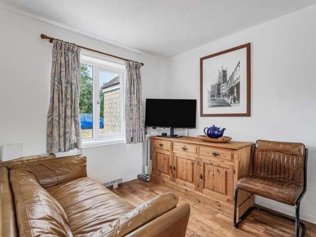 1 bed house for sale