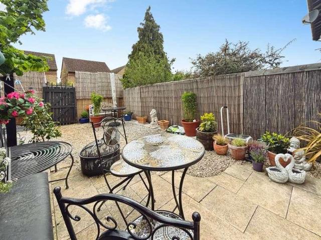 1 bed house for sale