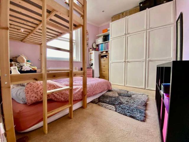 1 bed house for sale