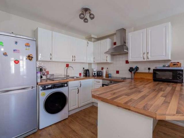 1 bed house for sale