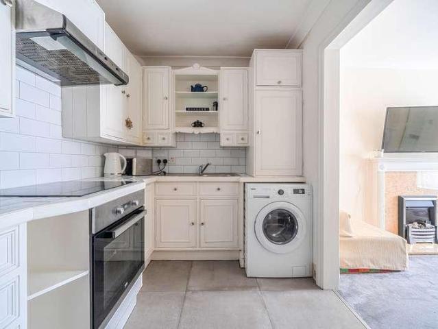 1 bed house for sale