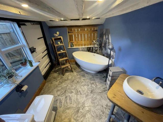 1 bed house for sale