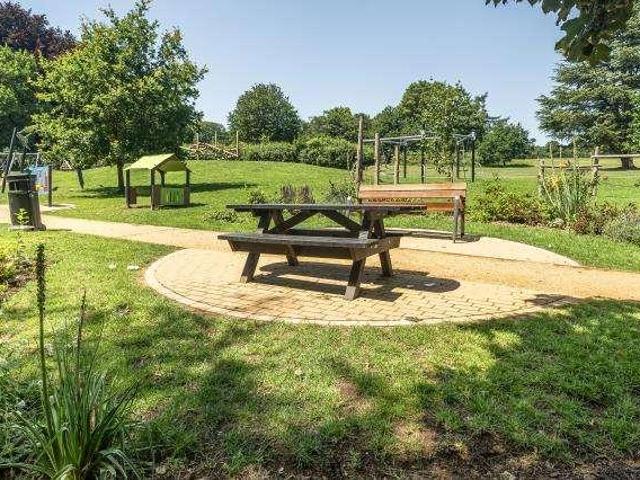 1 bed house for sale