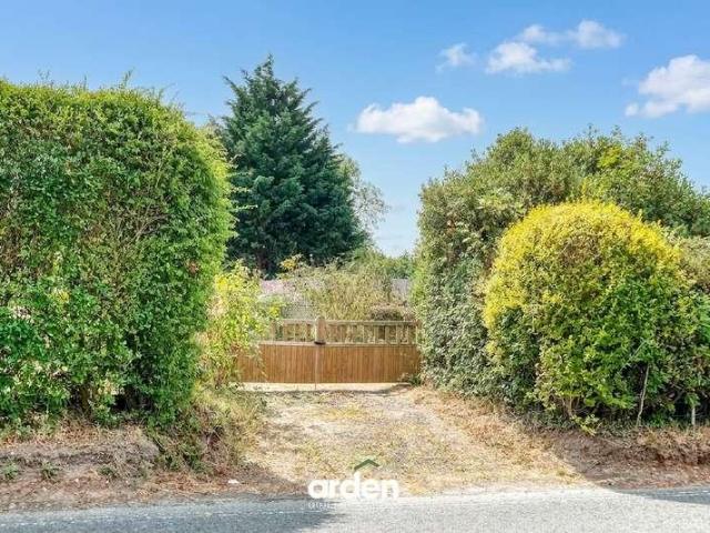 1 bed house for sale