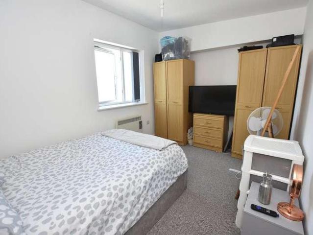 1 bed house for sale