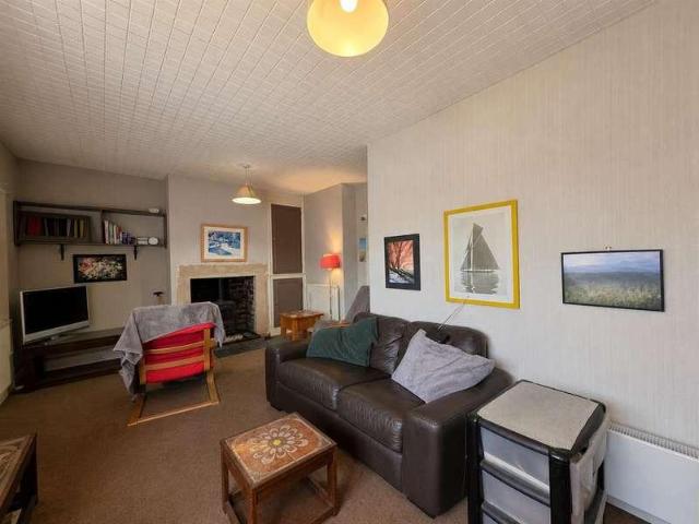 1 bed house for sale