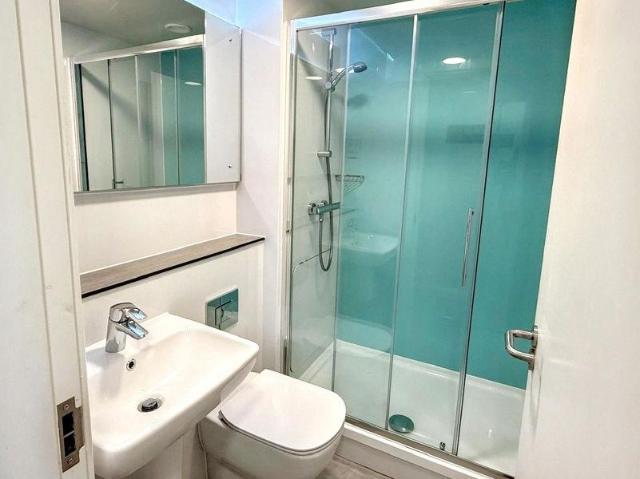 1 bed house for sale