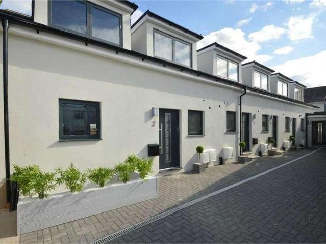 1 bed house for sale