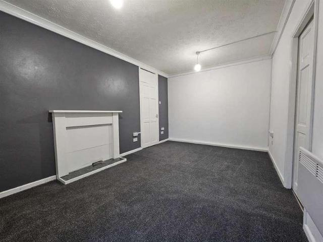 1 bed house for sale