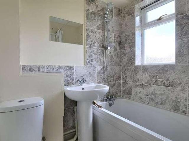 1 bed house for sale
