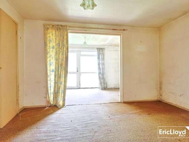 1 bed house for sale