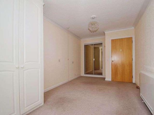 1 bed house for sale