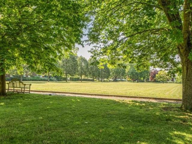 1 bed house for sale