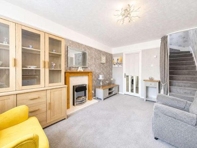 1 bed house for sale