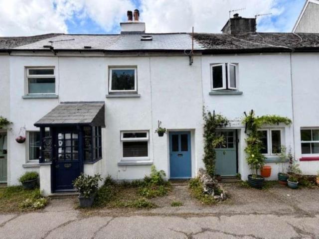 1 bed house for sale