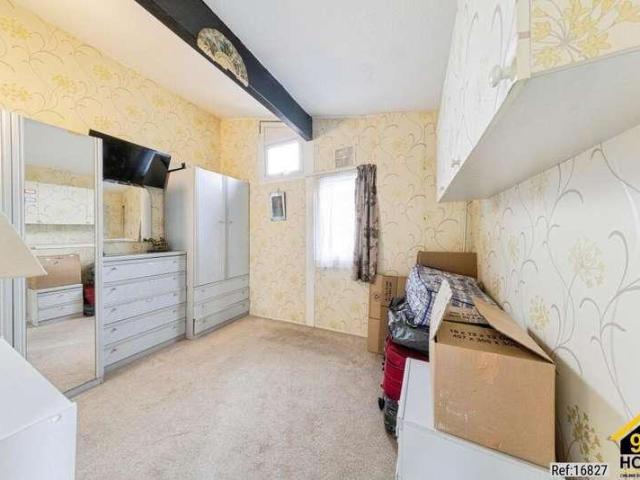 1 bed house for sale