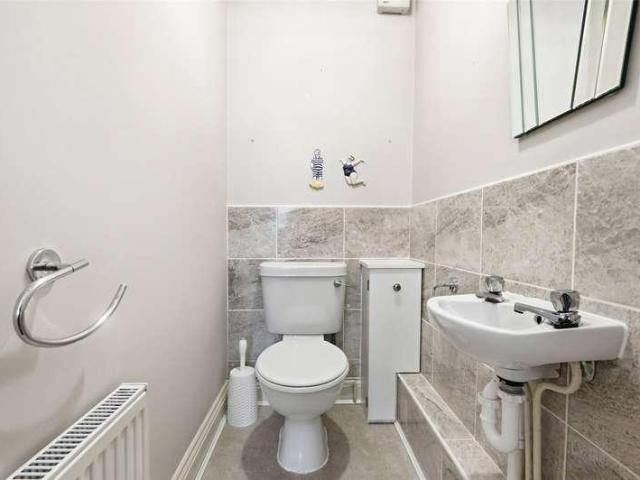 1 bed house for sale