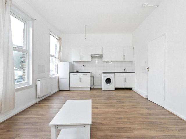 1 bed flat for sale