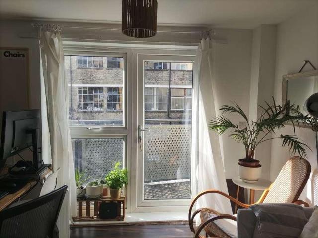 1 bed house for sale