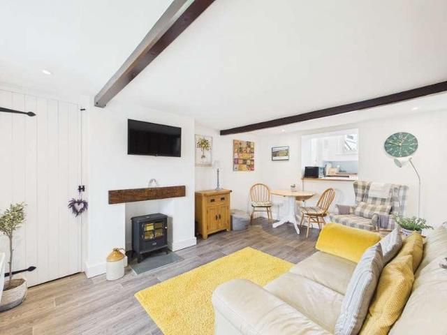 1 bed house for sale